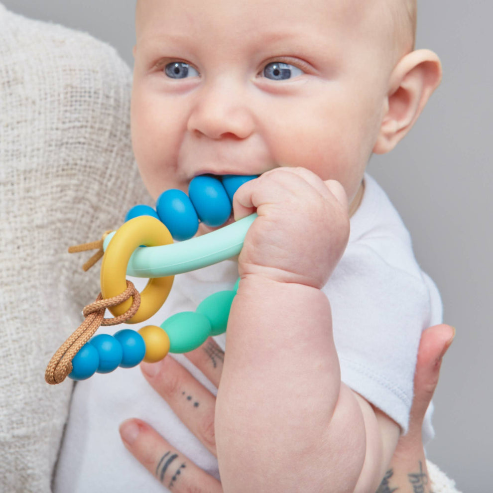 Pacific Arch Ring Teether – Lilla Barn Clothing